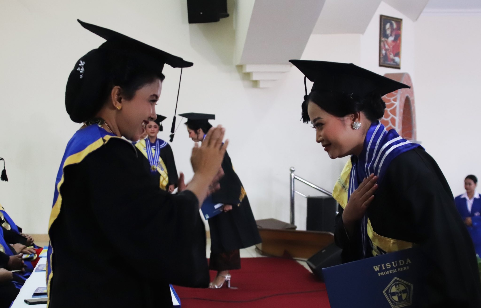 Wisuda dan Angkat Sumpah yang Ke 32 Sekolah Tinggi Ilmu Kesehatan Panti ...